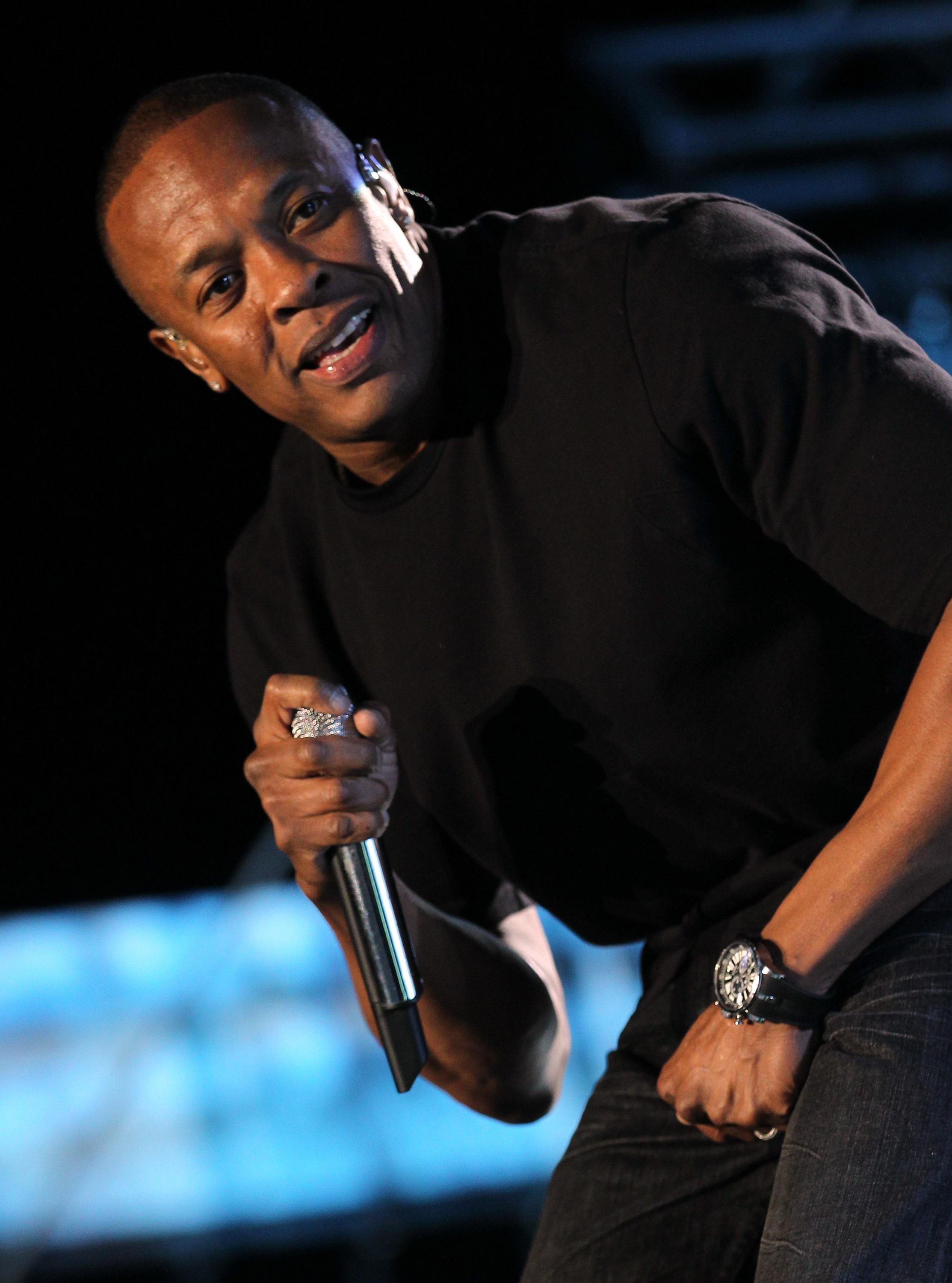 Dr. Dre is The Decade’s Top Earning Musician! | Magic 95.5 FM
